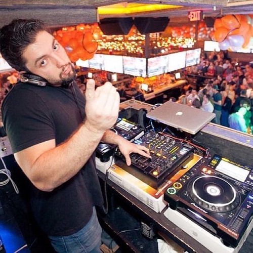 Stream DJ Brett Michael - Live at Dierks Bently's Whiskey Row ...