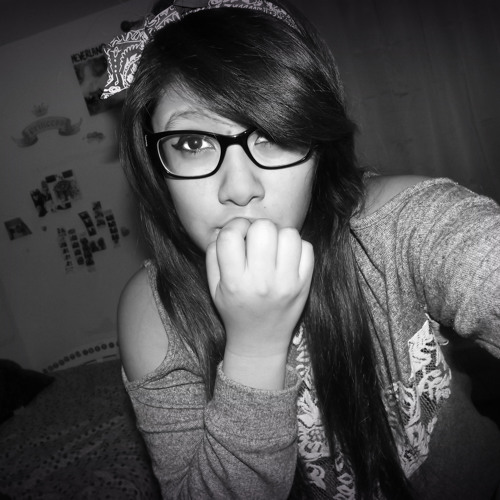 Stream Lizbeth Guzman 6 music | Listen to songs, albums, playlists for ...