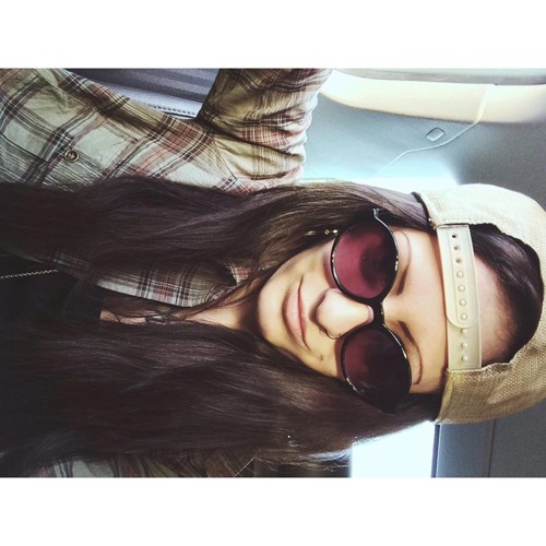 Stream Alexa Van Balen music | Listen to songs, albums, playlists for ...