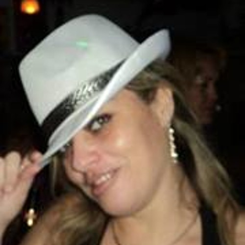Stream Karen Coimbra Music Listen To Songs Albums Playlists For