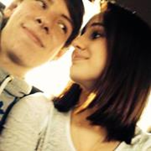 Stream Skylar McCartney music | Listen to songs, albums, playlists for ...
