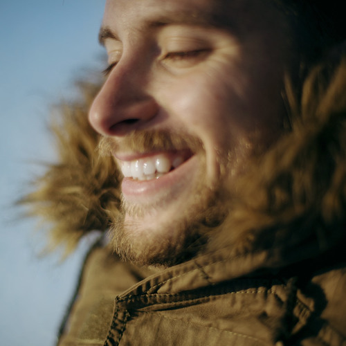 Stream Klaus Wing music | Listen to songs, albums, playlists for free ...