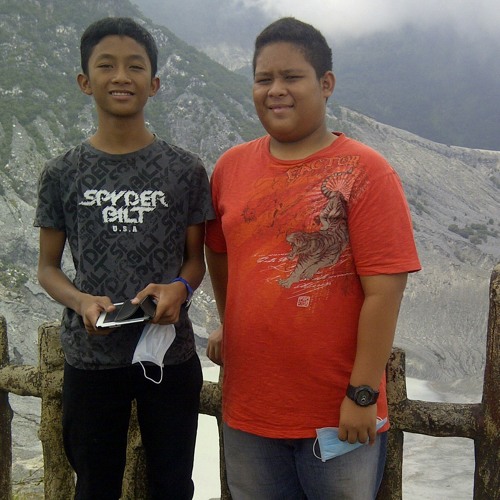 Stream Mirror (COVER) carlos, adit, & ucok by kennardbear | Listen ...