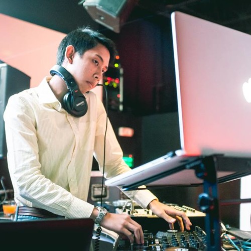 Stream Luis Miguel Maximo music | Listen to songs, albums, playlists ...