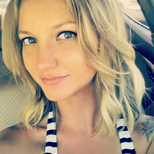 Stream Jennie Nes music | Listen to songs, albums, playlists for free ...