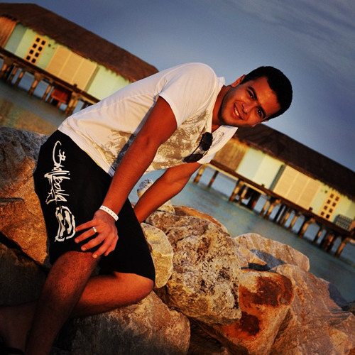 Stream Ashraf Selim music | Listen to songs, albums, playlists for free ...