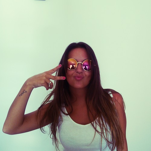 Stream Yanina Penzone music | Listen to songs, albums, playlists for ...
