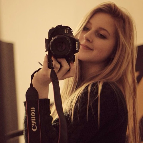 Stream Ambre Vallet music | Listen to songs, albums, playlists for free ...