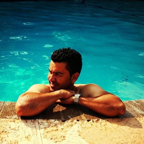 Stream Roberto Colocho-Interiano music | Listen to songs, albums ...