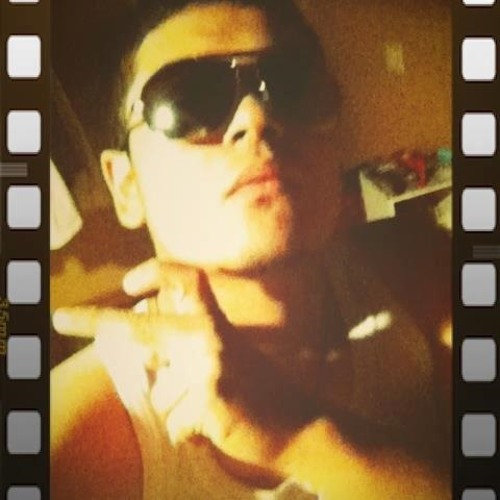 Stream Julio Villafuerte music | Listen to songs, albums, playlists for ...