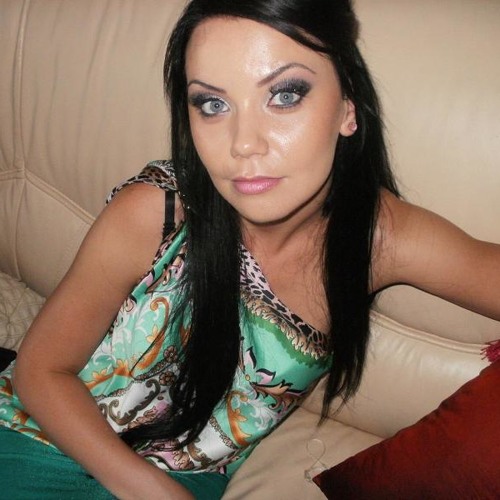 Stream Andreea Deea 5 music | Listen to songs, albums, playlists for ...