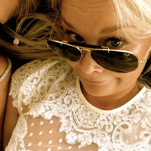 Stream Ninni Saga Svensson music | Listen to songs, albums, playlists ...