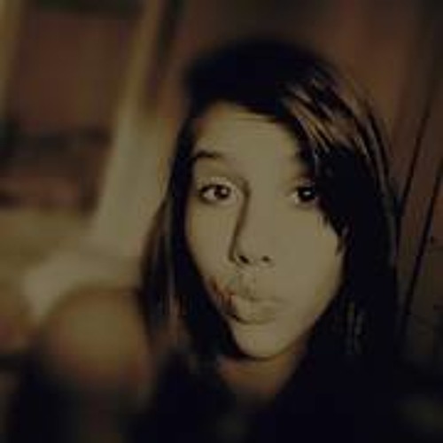 Stream Larissa Rosa 20 Music Listen To Songs Albums Playlists For