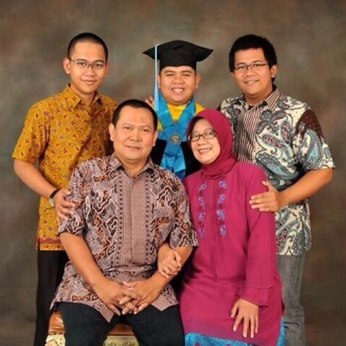 Stream Muhammad Ibrahim Isa music | Listen to songs, albums, playlists ...