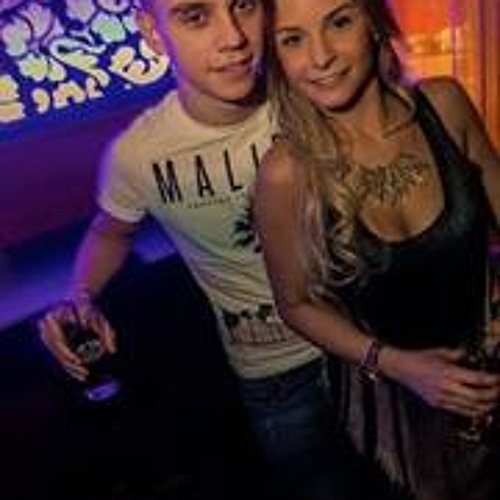 Stream Laura Hilven music | Listen to songs, albums, playlists for free ...