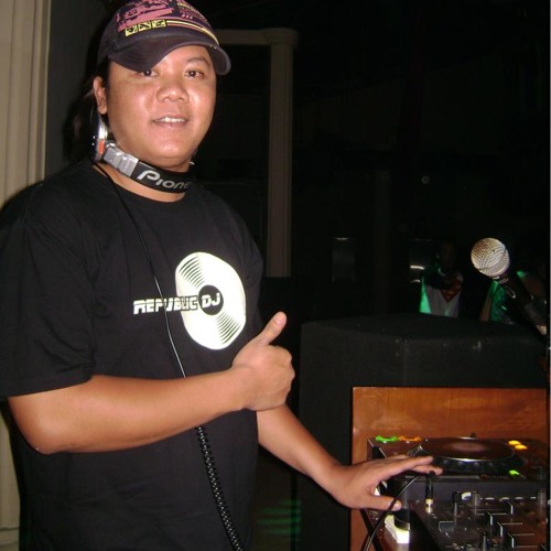 Stream Zinyo Funky Tone music | Listen to songs, albums, playlists for ...