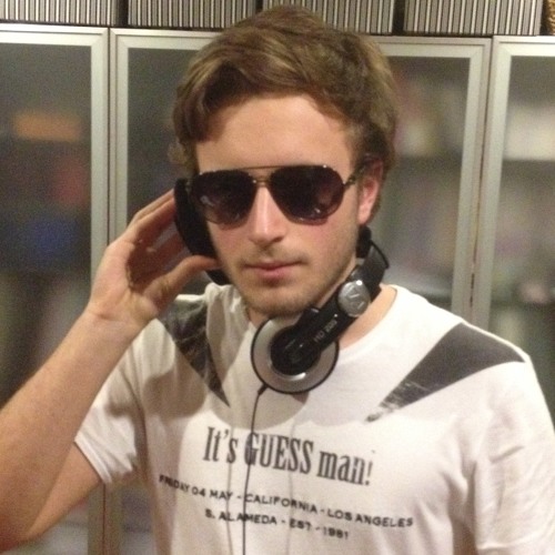 Listen to playlists featuring Sparks In The House DJ Du.LastUpdate Set ...