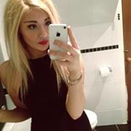 Stream Molly McDade 1 music | Listen to songs, albums, playlists for free on SoundCloud