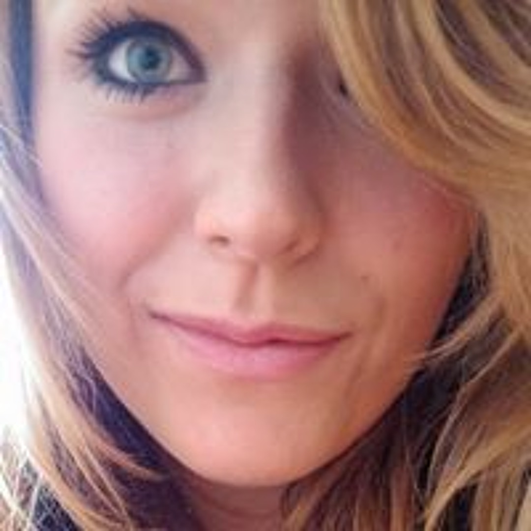 Katie Hart's Instagram, Twitter & Facebook on IDCrawl
