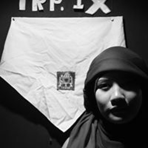 Stream Dw Anggraeni music | Listen to songs, albums, playlists for free ...