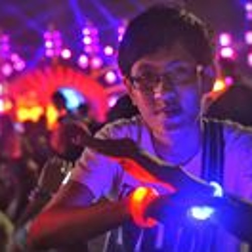 Stream Le Hoang Ha 1 music | Listen to songs, albums, playlists for ...