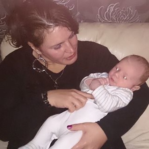 Stream Tracey Roberts 17 music | Listen to songs, albums, playlists for ...