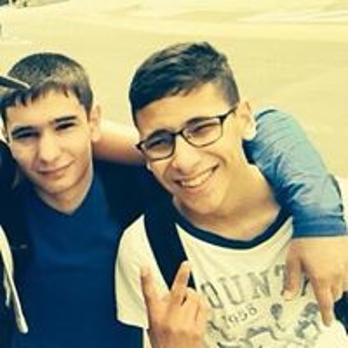 Stream Younes Breezy Music Listen To Songs Albums Playlists For