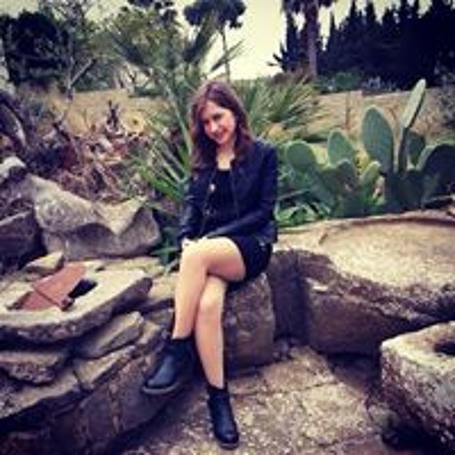 Stream Laura Reina 3 music | Listen to songs, albums, playlists for ...