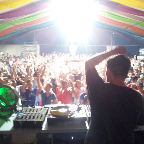 Stream DJ Maxi Official music | Listen to songs, albums, playlists for ...