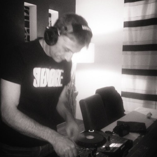 Stream DJ-Iska music | Listen to songs, albums, playlists for free on ...