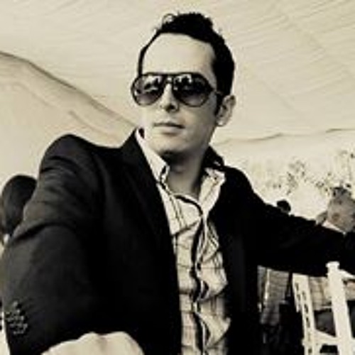 Stream Lary Alejandro Martinez Music Listen To Songs Albums