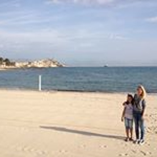 Stream Emily van Hal | Listen to Untitled playlist playlist online for ...