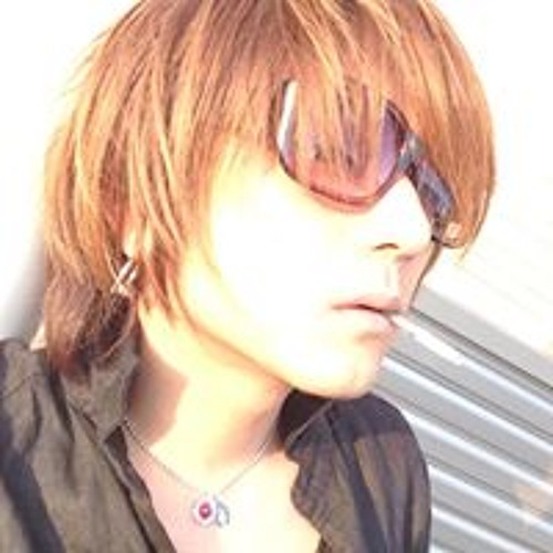 Stream Mitsu Singer-songwriter music | Listen to songs, albums ...