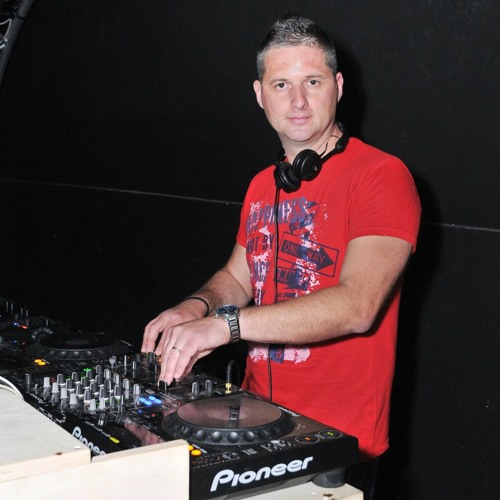 Stream DJ Johnny C music | Listen to songs, albums, playlists for free ...