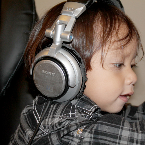 Stream HenryPonce music | Listen to songs, albums, playlists for free ...