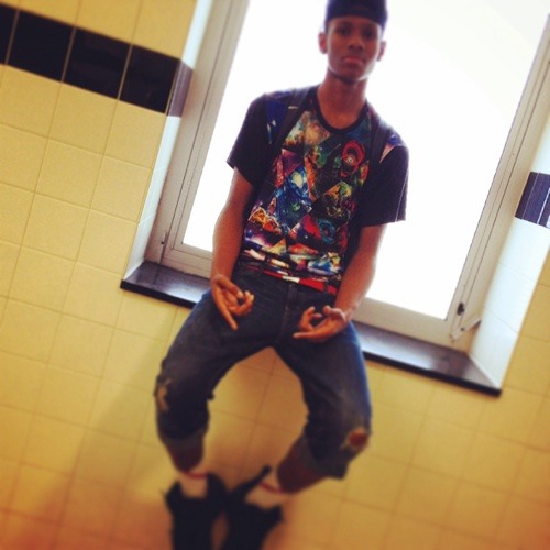 Stream Lil Busy- Lindos Are Trash by Lil Busy | Listen online for free ...