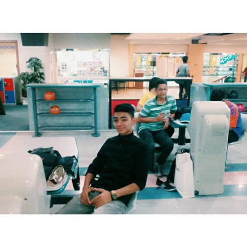 Stream ams_official music | Listen to songs, albums, playlists for free ...