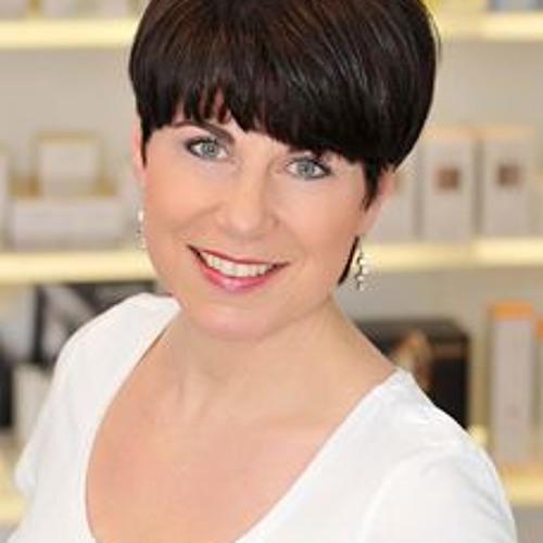 Stream Claudia Singer music | Listen to songs, albums, playlists for ...