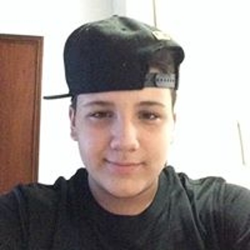 Stream Giovanni Fernandes Veiga music | Listen to songs, albums ...