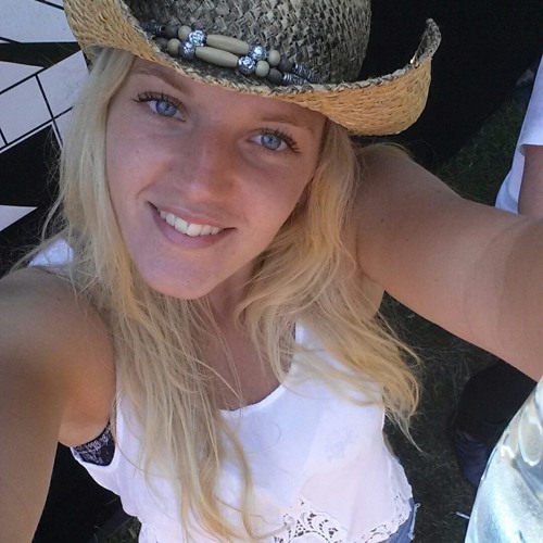 Stream Romyv14 music | Listen to songs, albums, playlists for free on ...