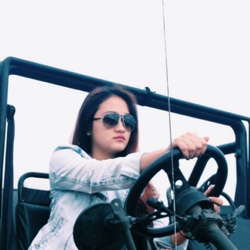 Stream Perahu Kertas - Maudy Ayunda ( Cover By @DixieMarsheilla ...