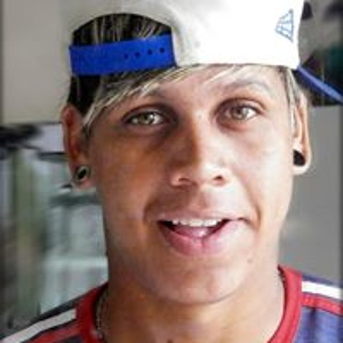 Stream Daniel Flavio 2 music | Listen to songs, albums, playlists for ...