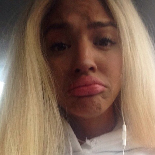 Stream Beya Rosso music | Listen to songs, albums, playlists for free ...