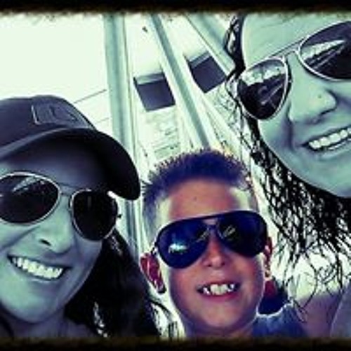 Stream Laurel Castaldi music | Listen to songs, albums, playlists for ...