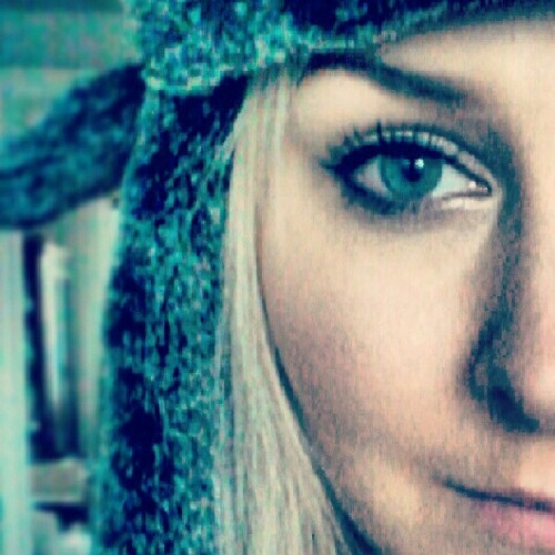 Stream Lotta Emilia Lustig music | Listen to songs, albums, playlists ...