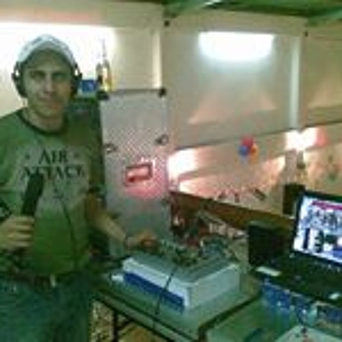 Stream Panchito Hernandez music | Listen to songs, albums, playlists ...