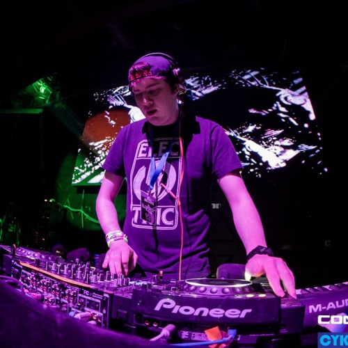 Stream Chris Idle Music music | Listen to songs, albums, playlists for ... Stream Chris Idle Music music | Listen to songs, albums, playlists for ...