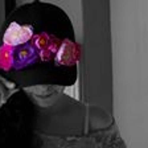 Stream Livia Yuriria Fernandez music | Listen to songs, albums ...