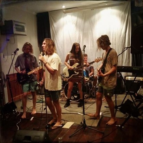 Stream ROUNDHOUSE band music | Listen to songs, albums, playlists for ...