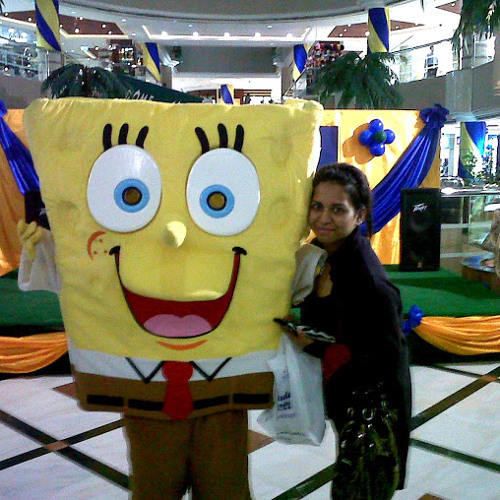 Stream Nazreen Nazeer music | Listen to songs, albums, playlists for ...